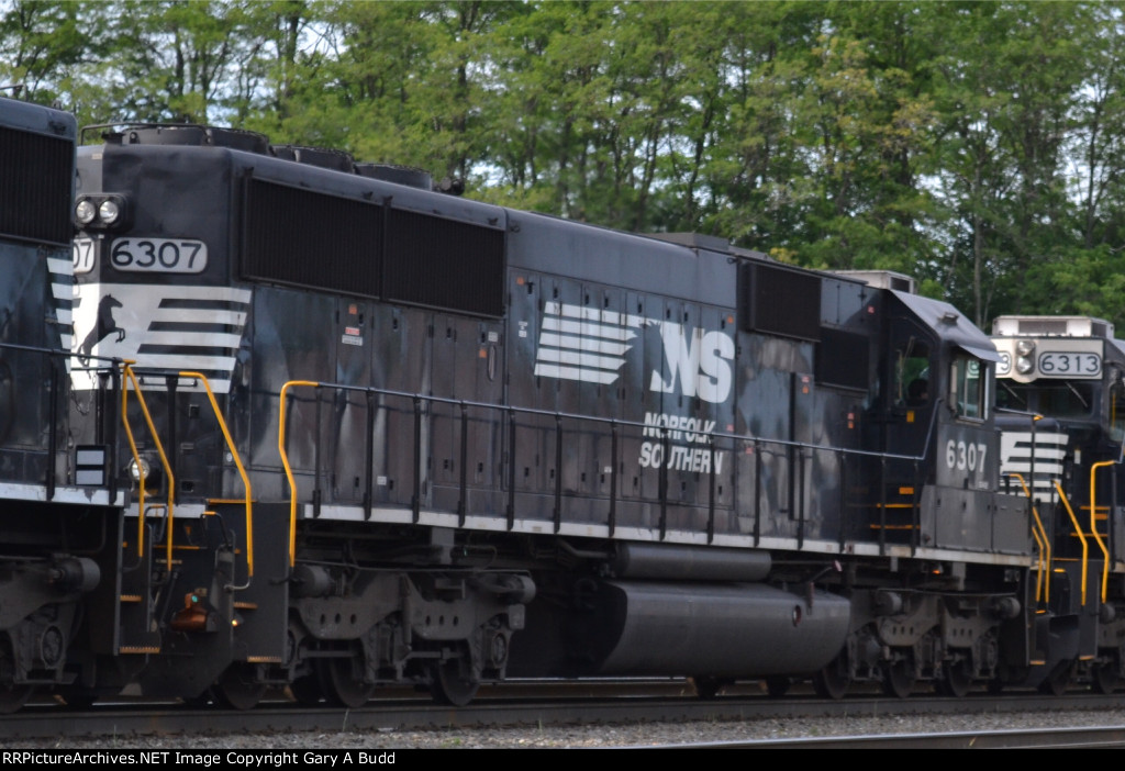 NORFOLK SOUTHERN SD40E 6307